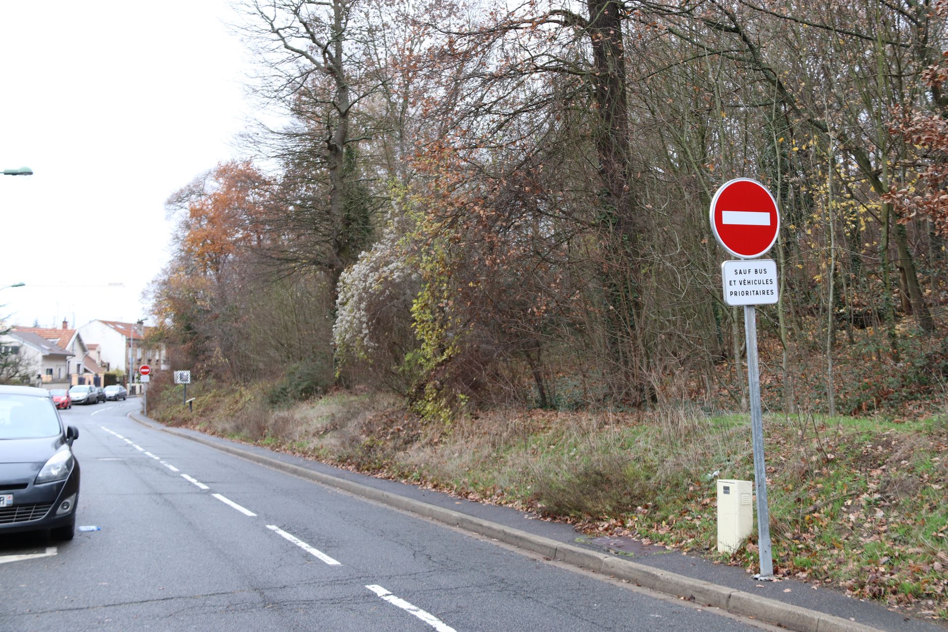 Sens unique temporaire rue Alexis Maneyrol - Ville de Chaville